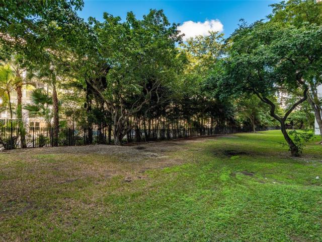 17021 N Bay Rd, Unit 102, Sunny Isles Beach, FL 33160 | MLS #A11977