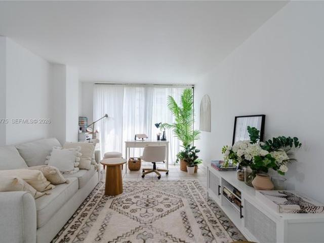 17021 N Bay Rd Apt 526, Sunny Isles Beach, FL 33160