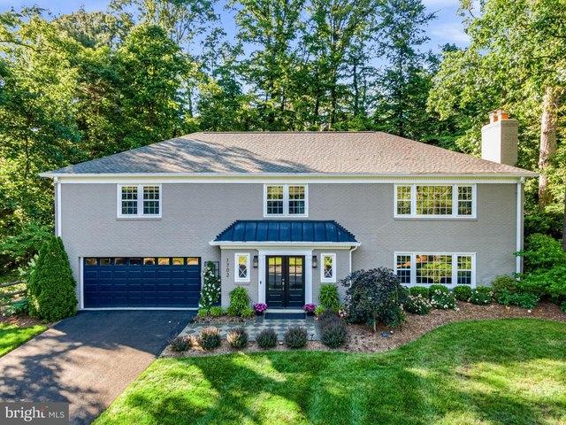 1702 Mason Hill Dr, Alexandria, VA 22307