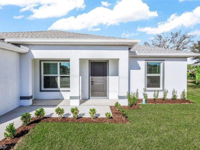 1702 NW 5th Pl, Cape Coral, FL 33993 | MLS #2026014