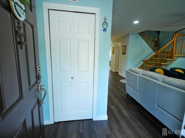 1702 OAK Court