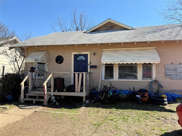 1702 Ave C, Brownwood, TX 76801 | MLS #21188 | Compass
