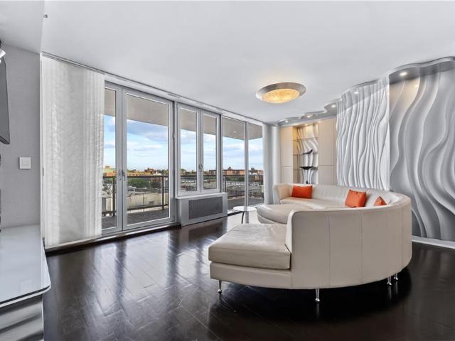 1702 Avenue Z # 6