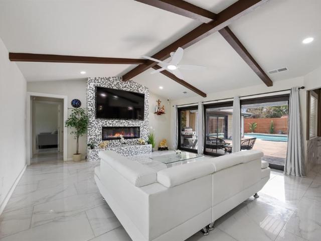 1702 Baltimore Drive