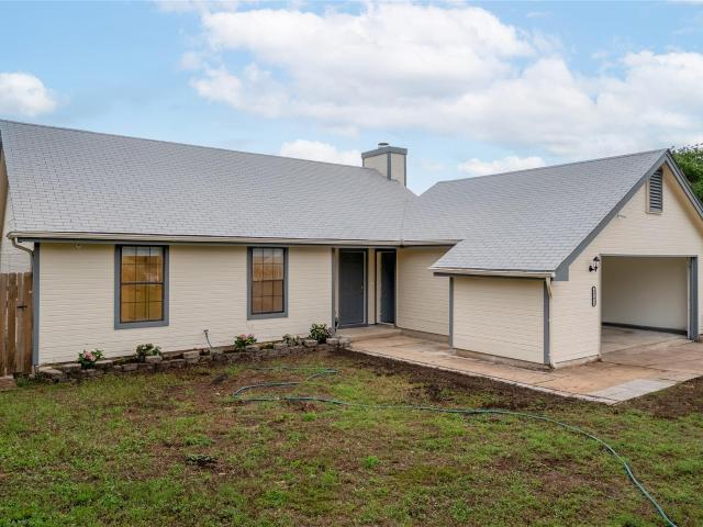 1702 Ireland Dr
