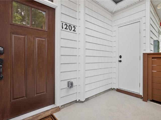 1702 Kathy Ann WAY