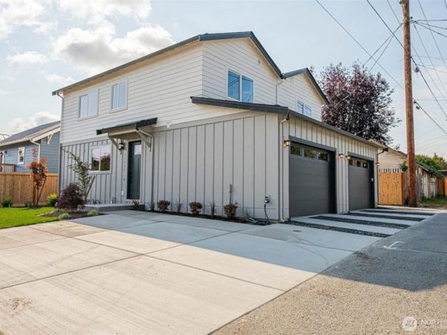 1702 Rainier Ave Unit B, Everett, WA 98201