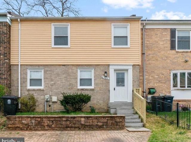 1702 Rollins Pl, Capitol Heights, MD 20743