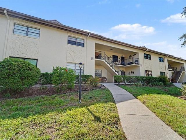1702 Seascape Cir Unit 203, Tarpon Springs, FL 34689
