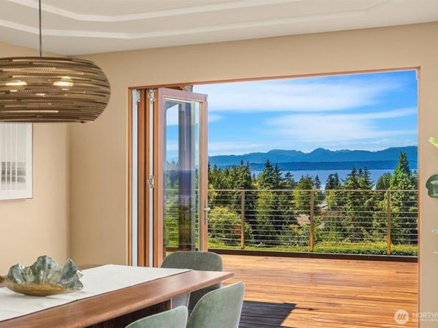 1702 th Ave W, Edmonds, WA 98026