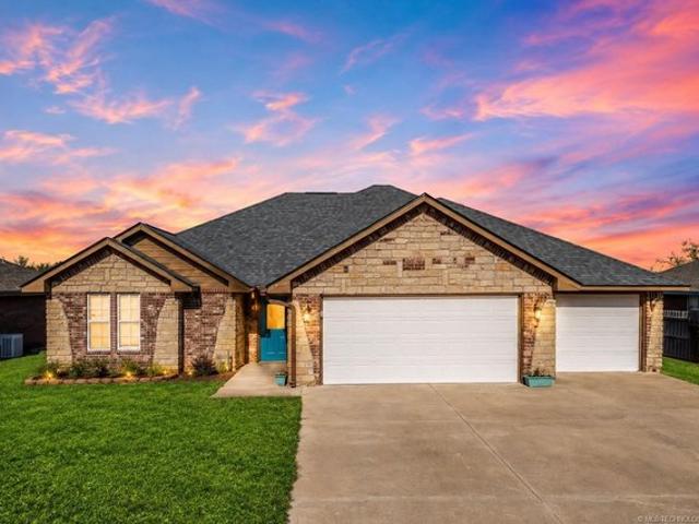 1702 W 21st Ave, Stillwater, OK 74074