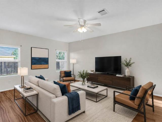 1702 Wild Rye Circle