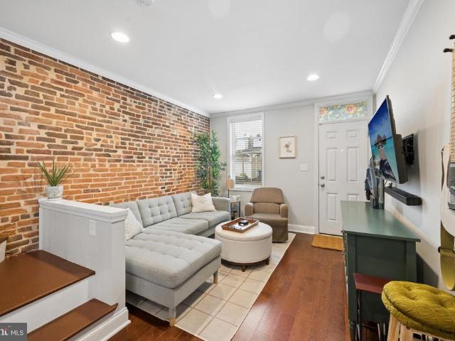 1702 William Street