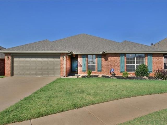17033 Autumnwood Dr, Edmond, OK 73012