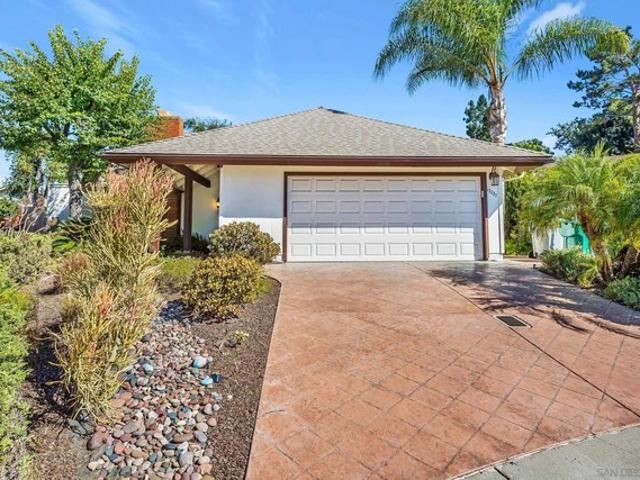 17031 Oculto Way, San Diego, CA 92127