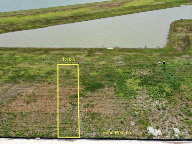 17035 Brine Pool Ln, Crosby, TX 77532