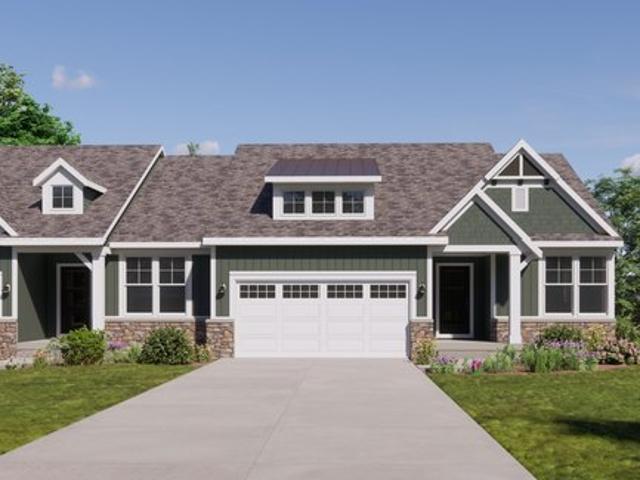 17035 Clayton Dr, Nunica, MI 49448