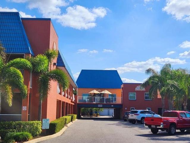 17035 Gulf Blvd #105, North Redington Beach, FL 33708