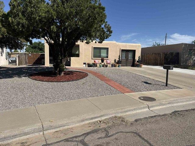 1703 Mason Dr, Alamogordo, NM 88310