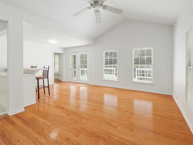1703 Alegria Rd