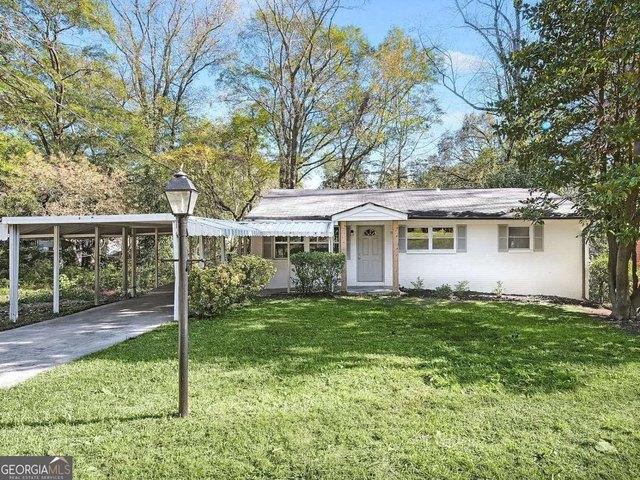 1703 Barrett Dr NW, Atlanta, GA 30318