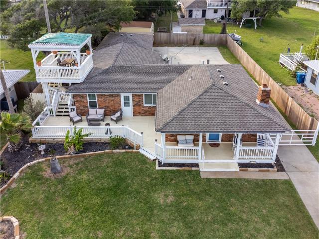 1703 Bayshores, Rockport, TX 78382 | MLS #466349 | Compass