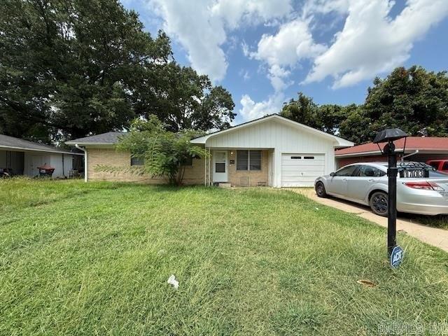 1703 Belmoor Dr, Pine Bluff, AR 71601