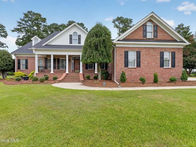 1703 Bloomsbury Rd, Greenville, NC 27858