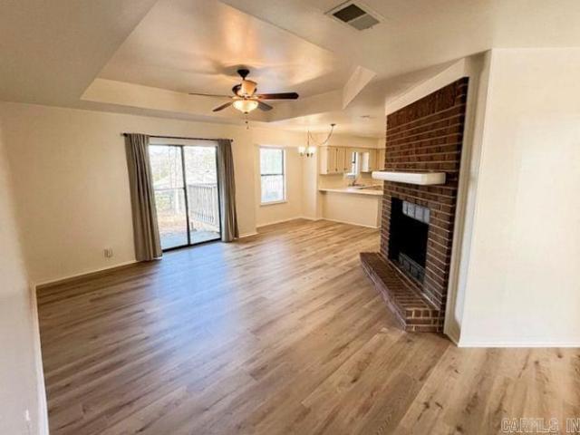 1703 Calgary Trail