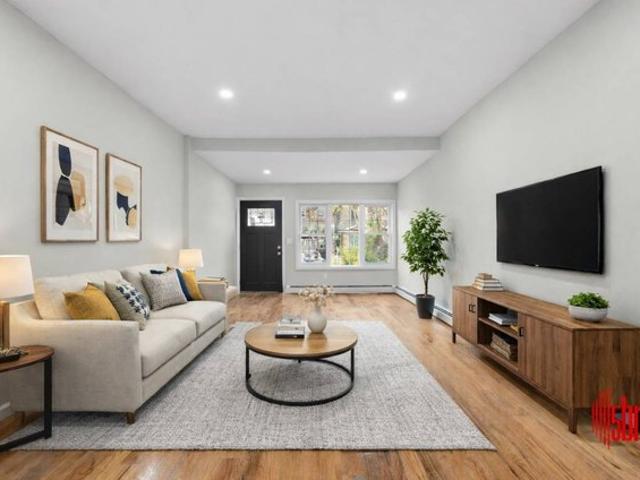 1703 E 46th St, Brooklyn, NY 11234