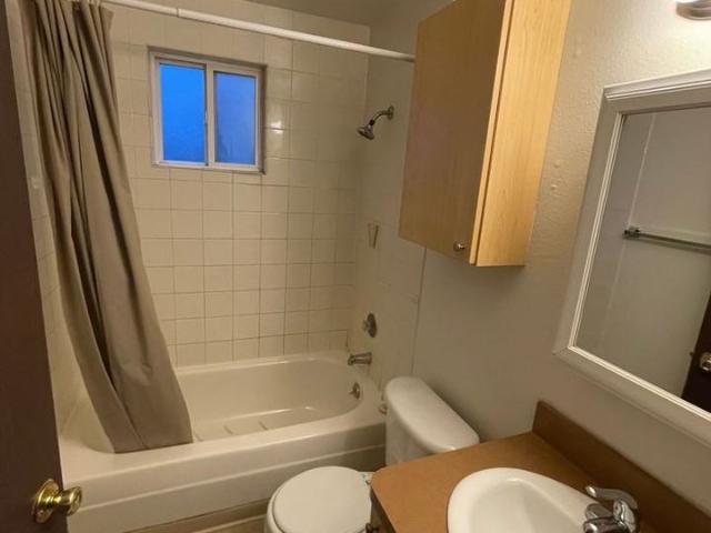 1703 E Cataldo 2 Bedroom Apartment for Rent at 1703 E Cataldo Ave, Spokane, WA 99202 Chief Garry Park
