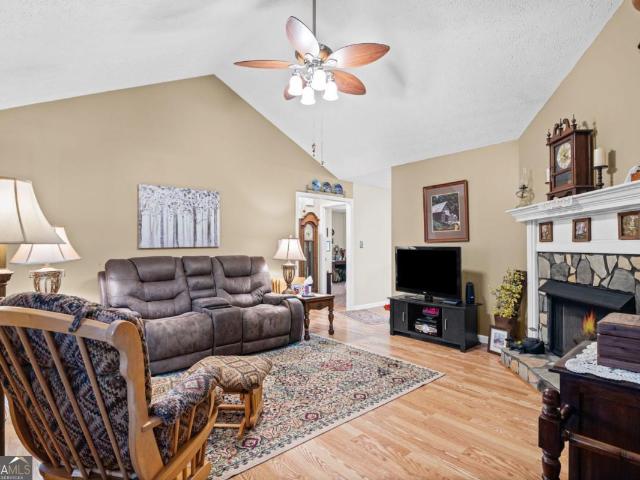 1703 Keys Ferry Road
