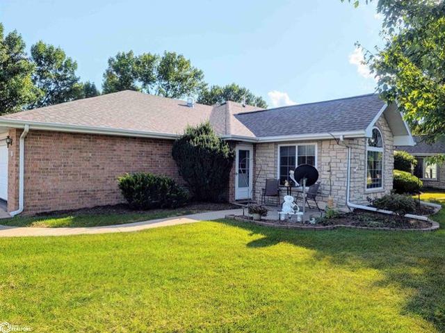 1703 Linden Dr Apt B, Fairfield, IA 52556