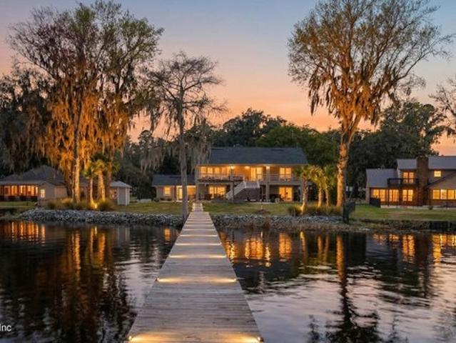 1703 Pelican Pl, Middleburg, FL 32068