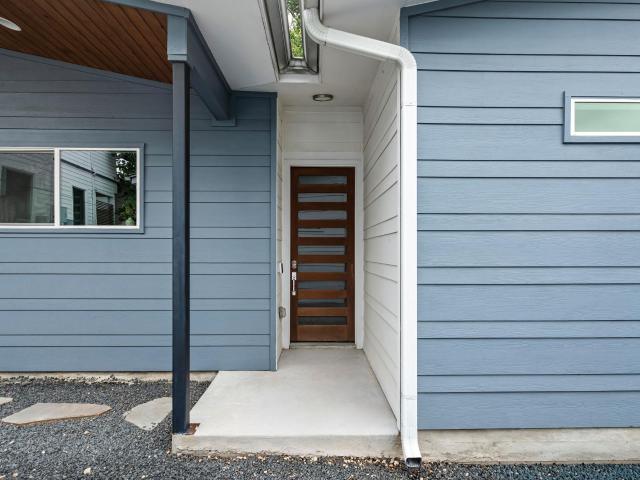 1703 Perez St # 2