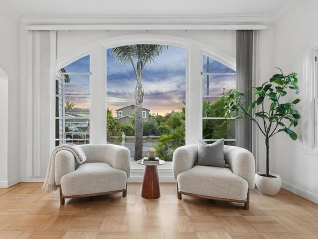 1703 Roosevelt Ave, Redwood City, CA 94061