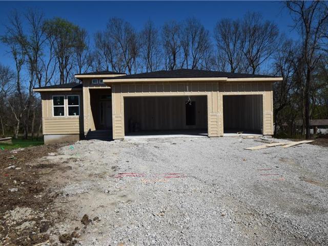 1703 SW Locust St, Oak Grove, MO 64075 | MLS #2612 | Compass