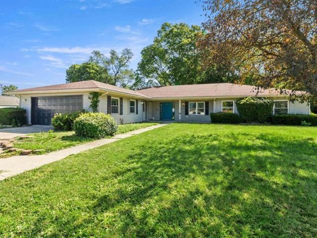1703 S Laurel Dr, Marion, IN 46953