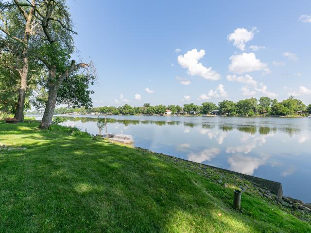 1703 S Shore Drive