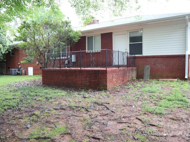 1703 Tyvola Rd, Charlotte, NC 28210 | MLS #4291 | Compass