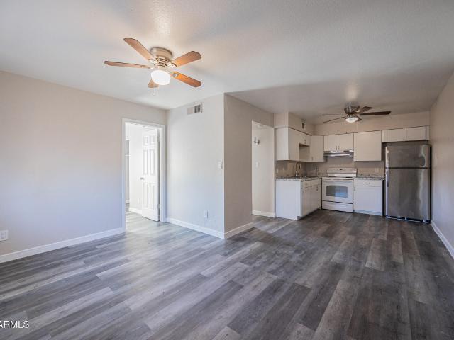 1703 W Mountain View Road # 1