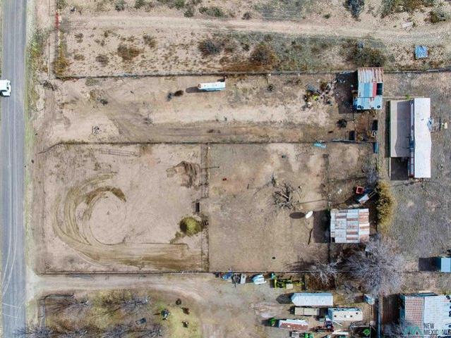 1703 W Quay St, Carlsbad, NM 88220