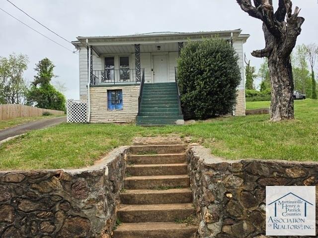 170 10th St, Fieldale, VA 24089