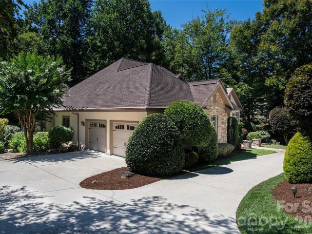 170 Cape Martin Circle