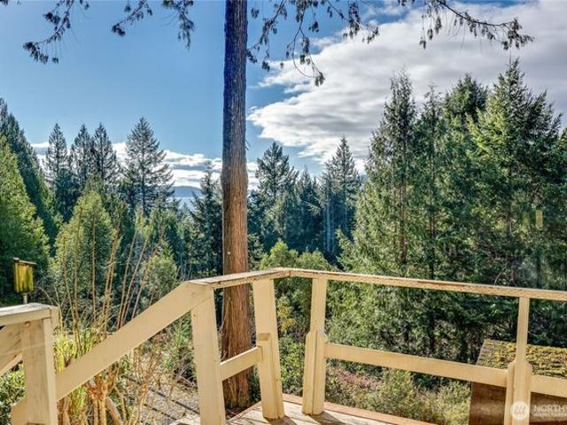 170 Cirque Dr, Brinnon, WA 98320