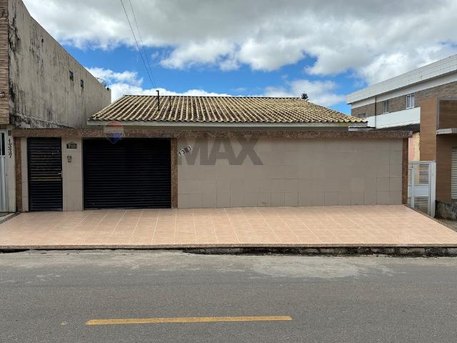 170 Área Útil Casa Alugar, 4 Dormitórios localizado em Av Barão de Nazaré, 1323 Próximo a UBS São José II São José, Garanhuns, Pernambuco, 55294 580 | Brasil