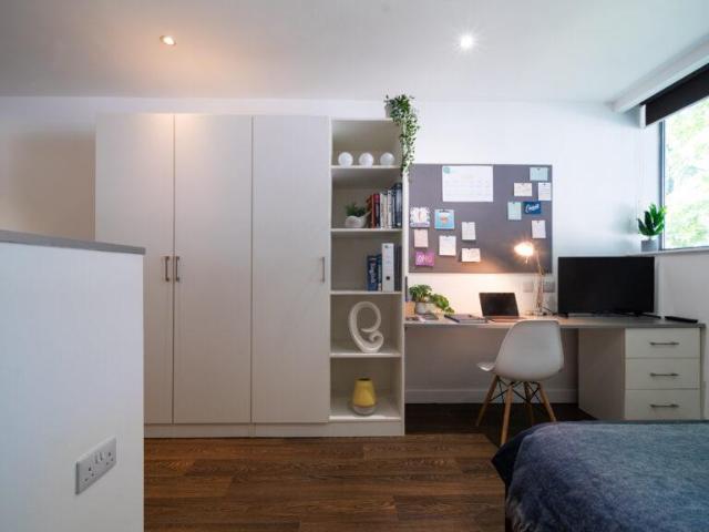 170 Armada Way, Plymouth PL1 Studio to rent £1,001 pcm £231 pw