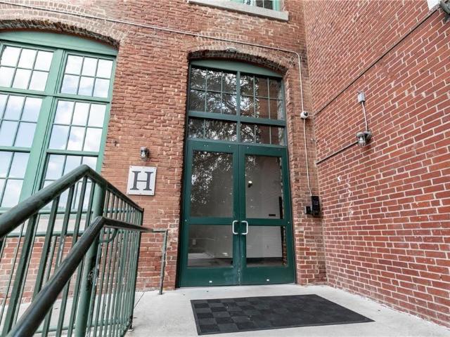 170 Boulevard SE 506H