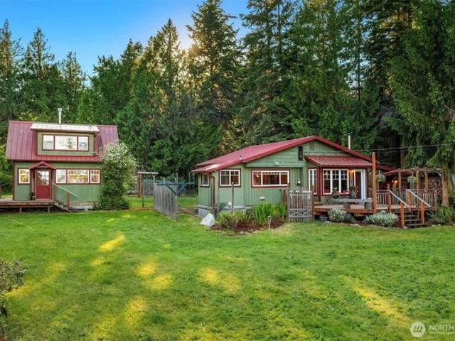 170 Baldwin Rd, Nordland, WA 98358