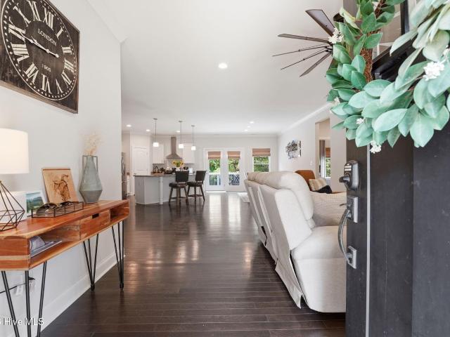 170 Beths Point